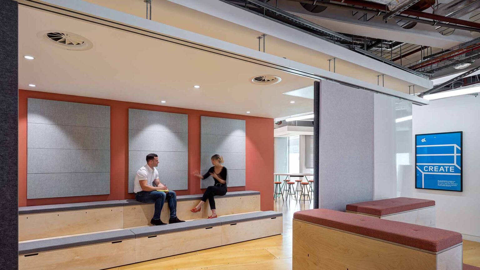 Creatif – Shaping Perfect Workspace